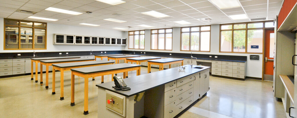 Ethan A. Chase Middle School - PJHM Architects